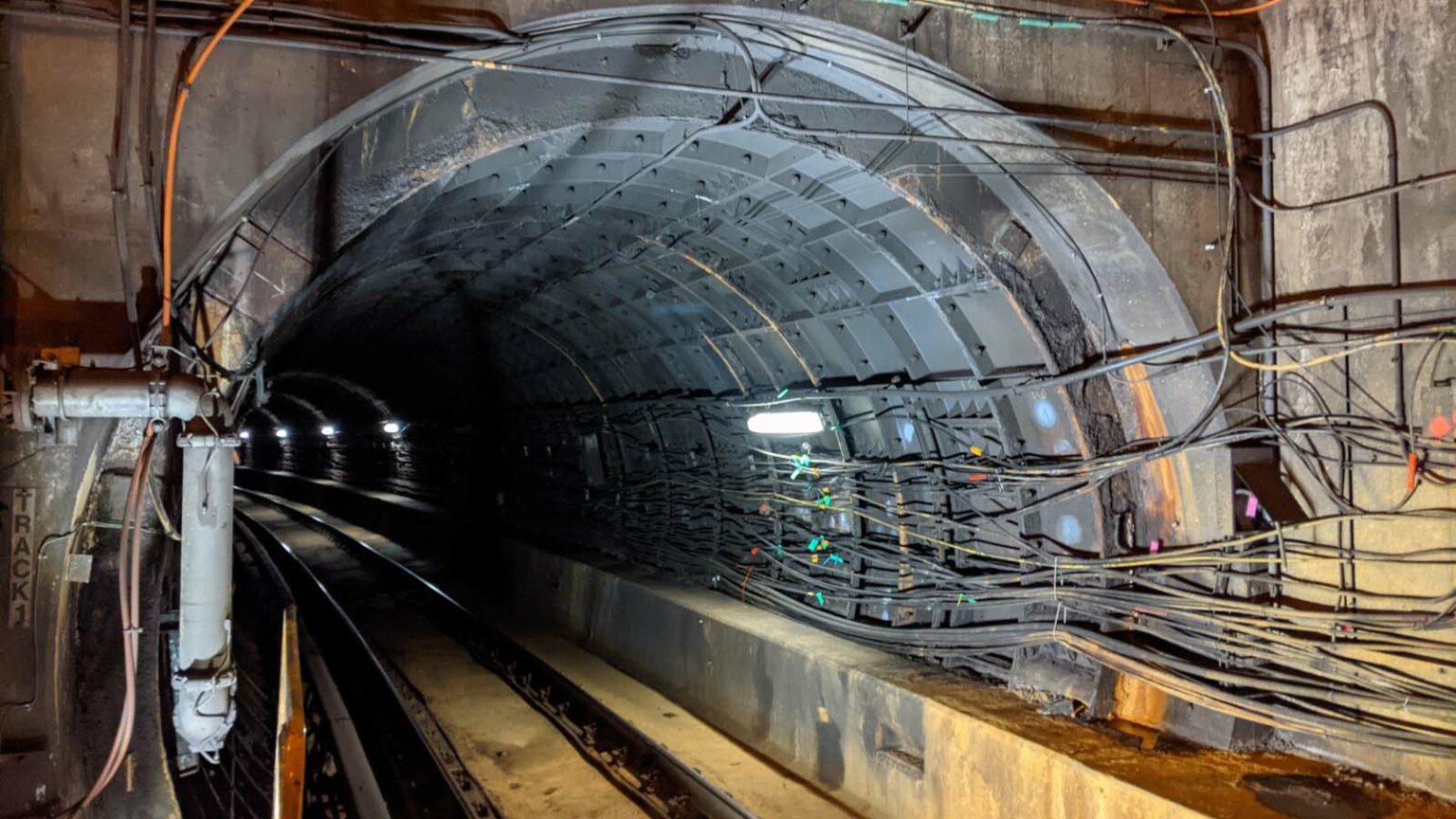 An Inside Look at the Rehabilitation Work of WMATA’s Yellow Line in ...